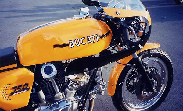 Rodger Harrison - 750 Sport & 900 ss