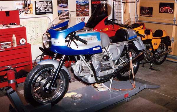 Rodger Harrison - 750 Sport & 900 ss